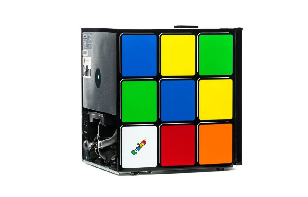 Husky HU231 | Rubiks Cube Retro Mini Fridge/Drinks Cooler
