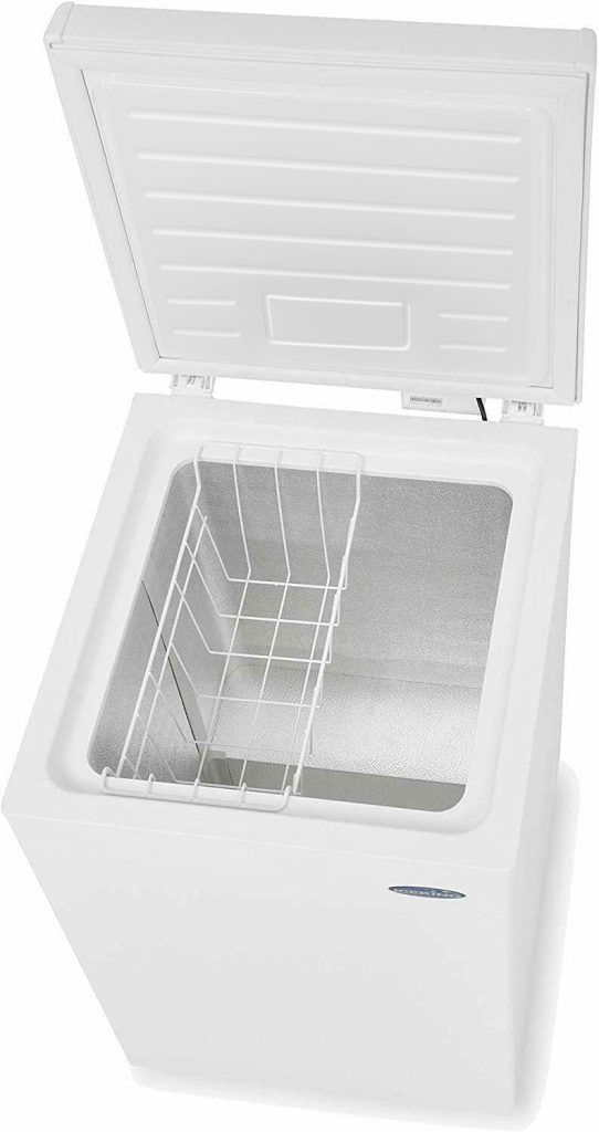 IceKing CF96WE | Freestanding 97L Chest Freezer - White
