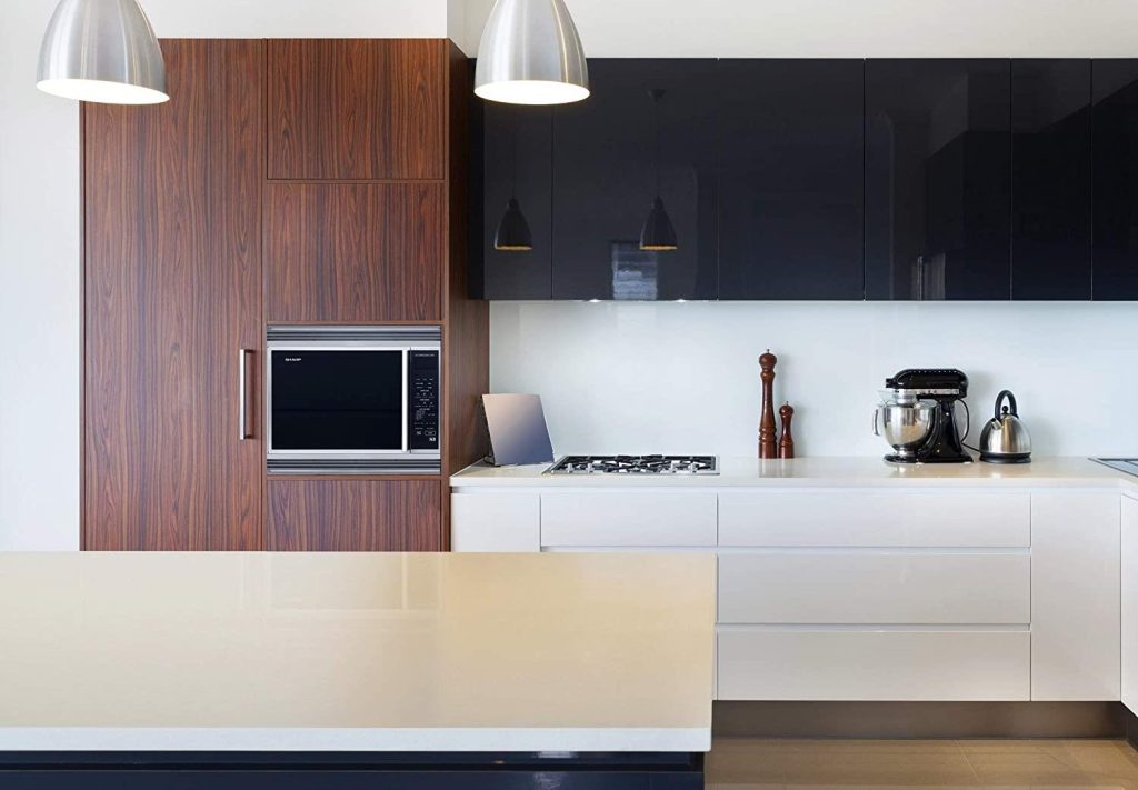 Sharp R959SLMAA 900W Microwave Oven